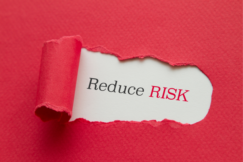 5 Ways to Reduce Risk on Your Real Estate Portfolio - Leasecake